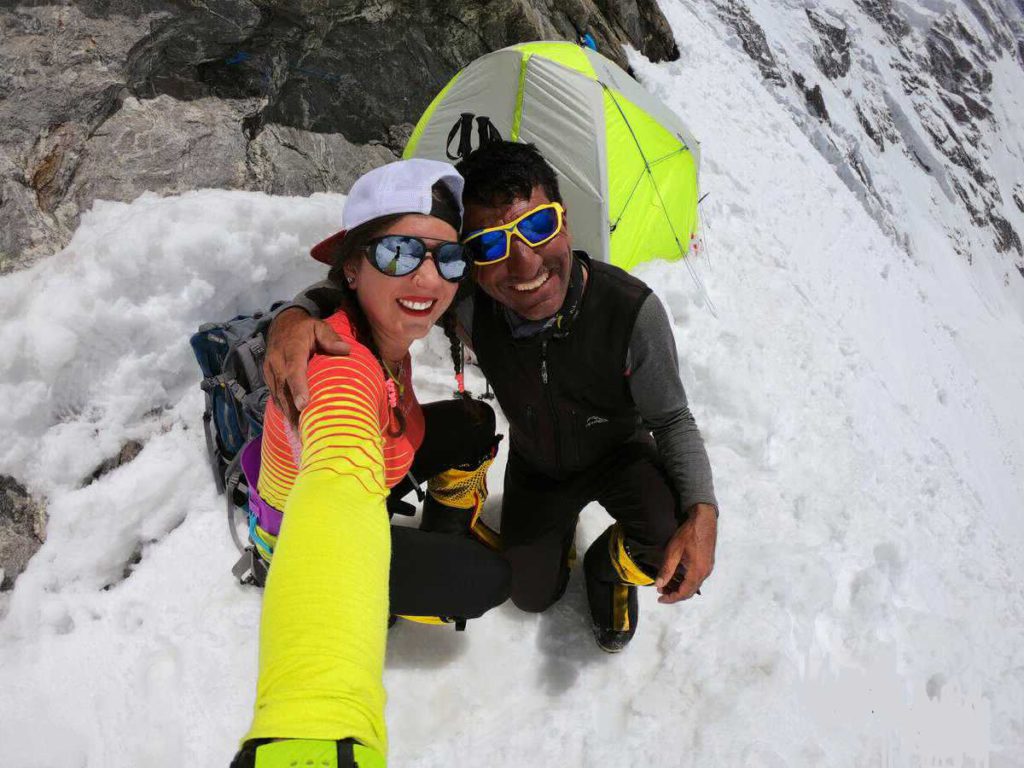 Beautiful moments of Muhammad Ali Sadpara with Foreign Climbers - MediaRay